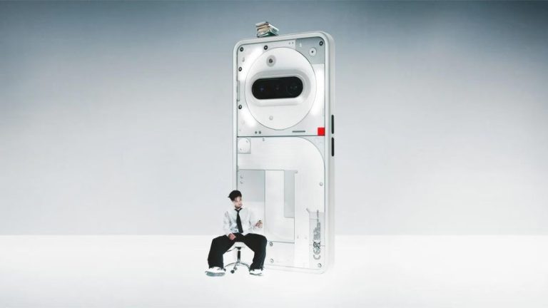 Ahlo: The phone designed in Canada! | PlanHub